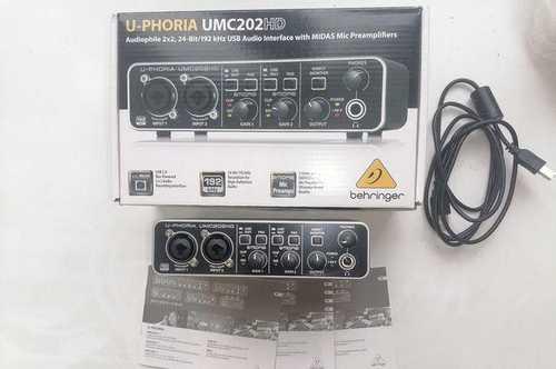 Звуковая карта behringer UMC202HD