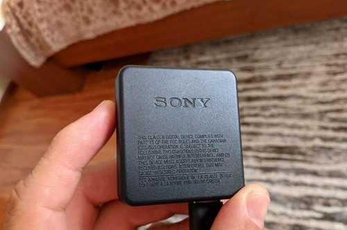 Зарядное устройство Sony AC-UB10D