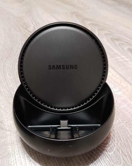 Док-станция для телефона SAMSUNG DeX EE-MG950