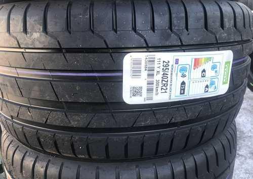 Шина для mercedes gls 295 40 R21 nokian black 2