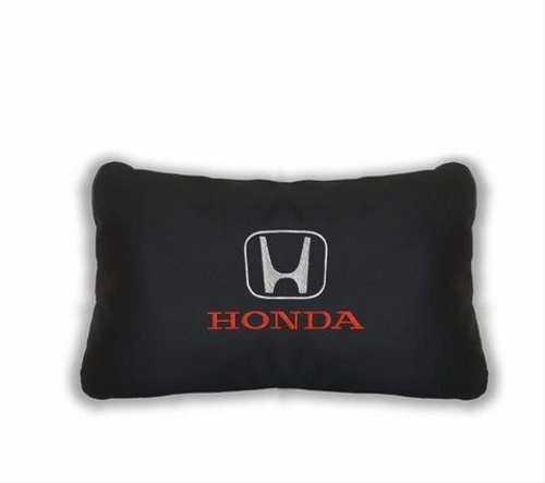 Декоративная подушка с логотипов автомобиля хонда