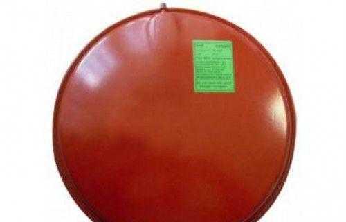 Продам расширительный бак
