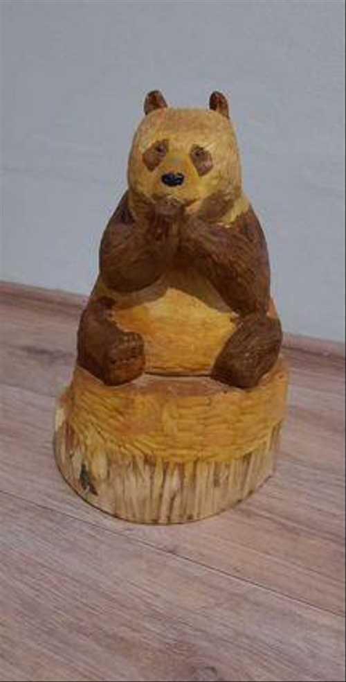 Резная фигурка