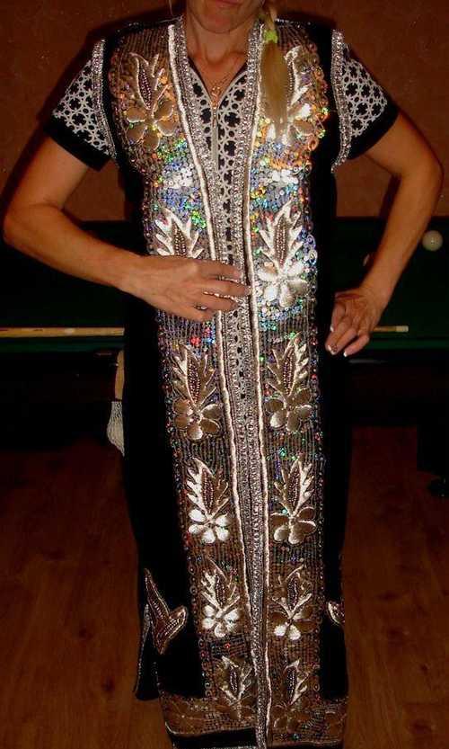 Халат национальный, ручная работа-вышивка