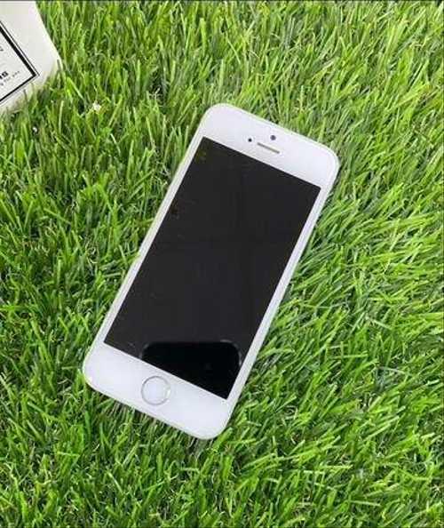 iPhone 5SE,Silver,32 GB