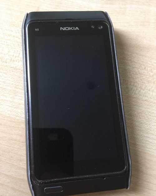 Телефон Nokia n8