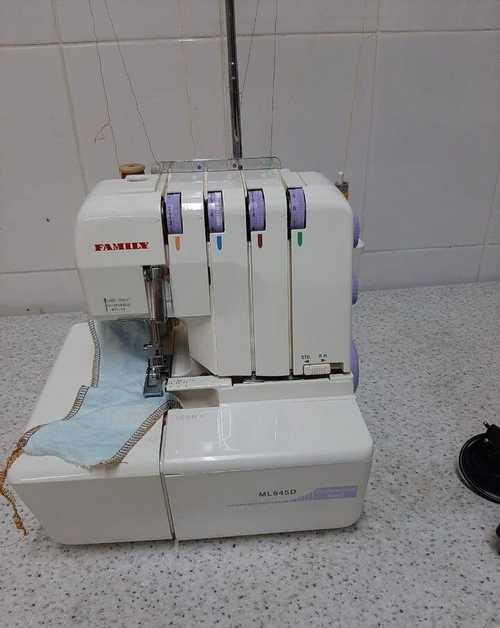 Швейная машина оверлок Family ML 645D
