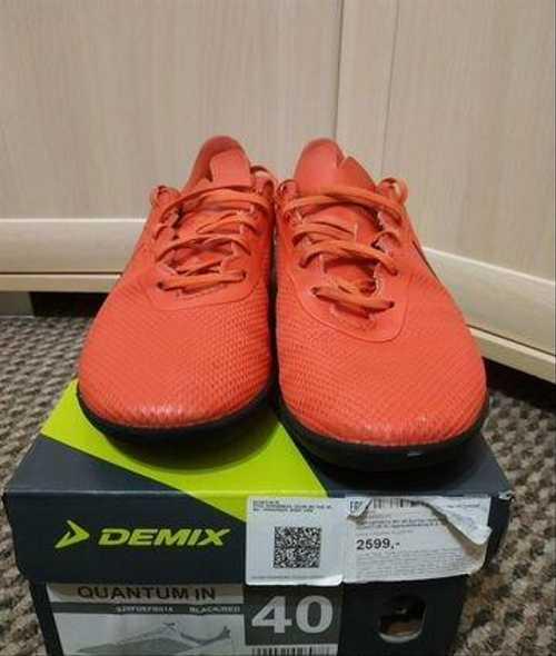 Бутсы Demix 40 для зала