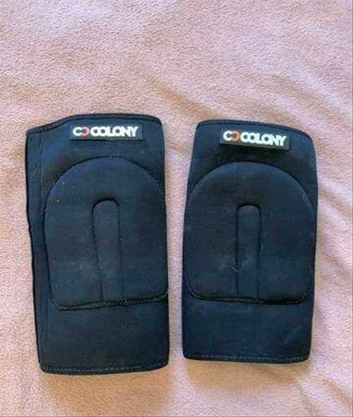 Защита колена наколенники мягкие Colony Knee Pads