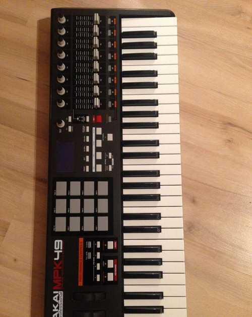 Midi- клавиатура Akai mpk 49