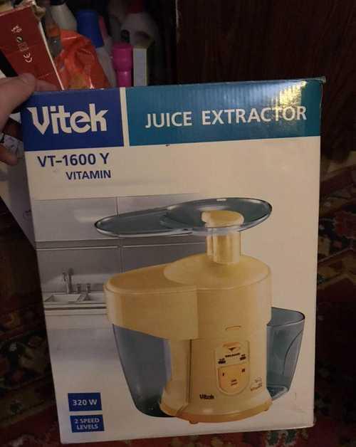 Соковыжималка Vitek VT-1600 Y Vitamin
