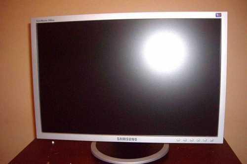 ЖК монитор 19" Samsung 940BW нет картинки