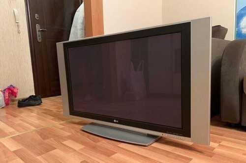 Телевизор LG 42PX3RV