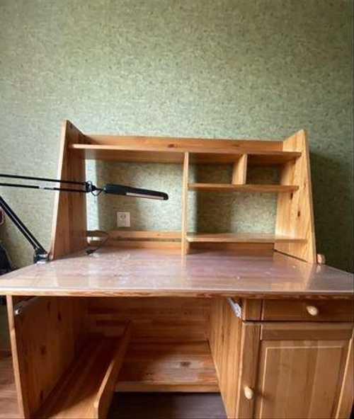 Письменный стол из сосны