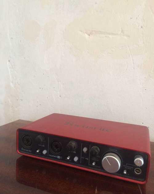 Focusrite Scarlett 2i4