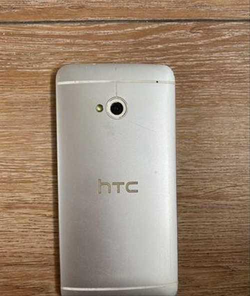 Телефон HTC