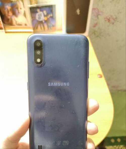 Телефон Samsung galaxy а01