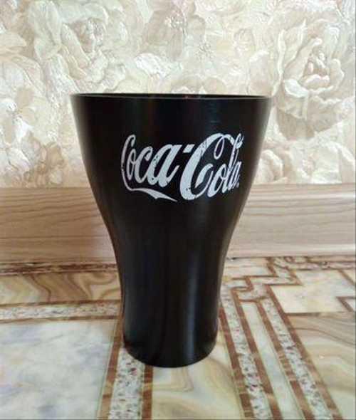 Стакан Coca-Cola