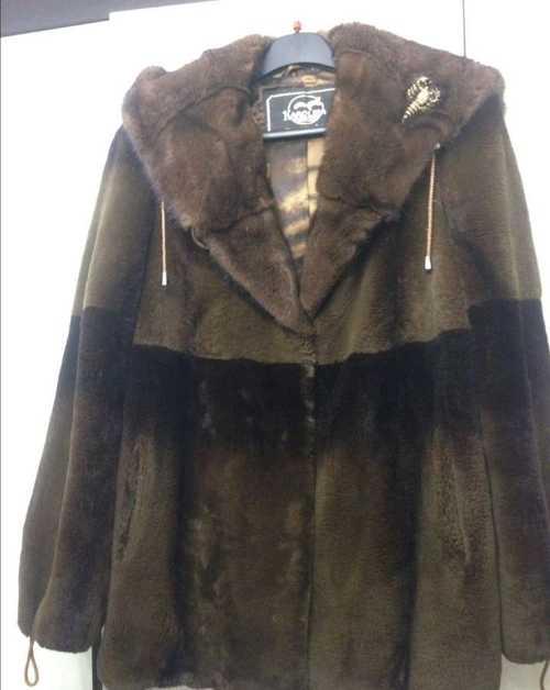 Полушубок бобрик с норковым капюшоном