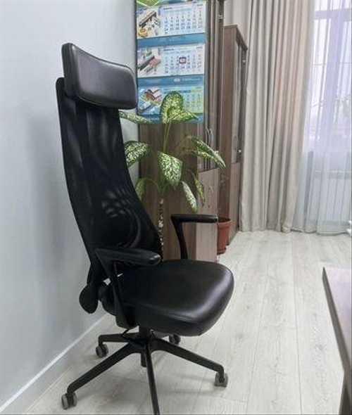 Офисное кресло IKEA эрвфьеллет