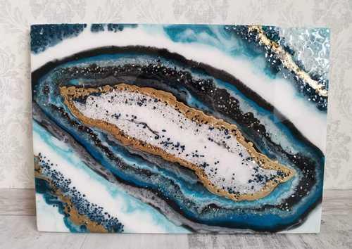 Кapтина из эпoксидной смолы "срез камня"