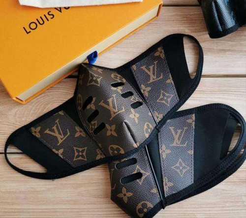 Маска Louis Vuitton