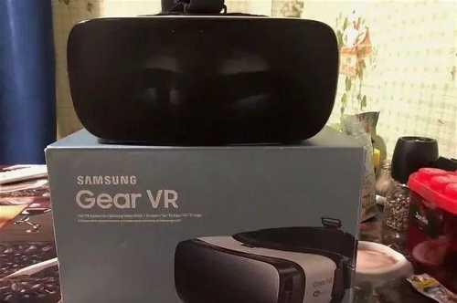 Очки виртуальной реальности SAMSUNG Gear VR 2017