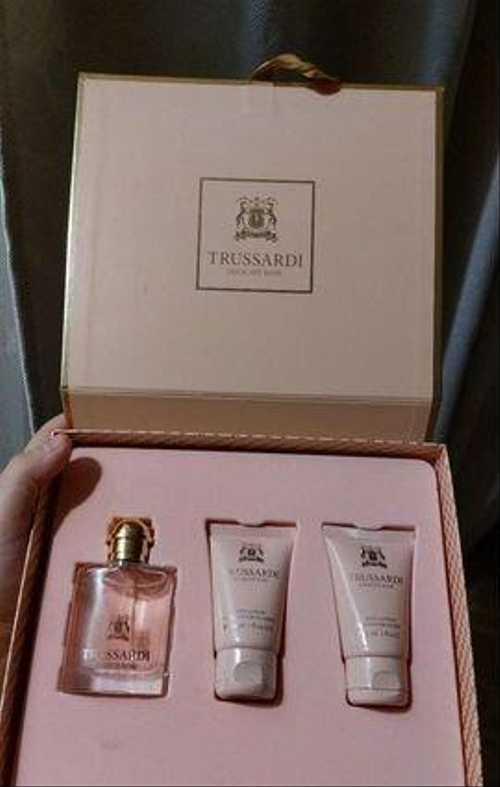 Подарочный набор Trussardi Delicate Rose