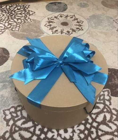 Коробка подарочная круглая