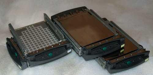 Салазки под харды 3,5" для срв Fujitsu RX300 S4