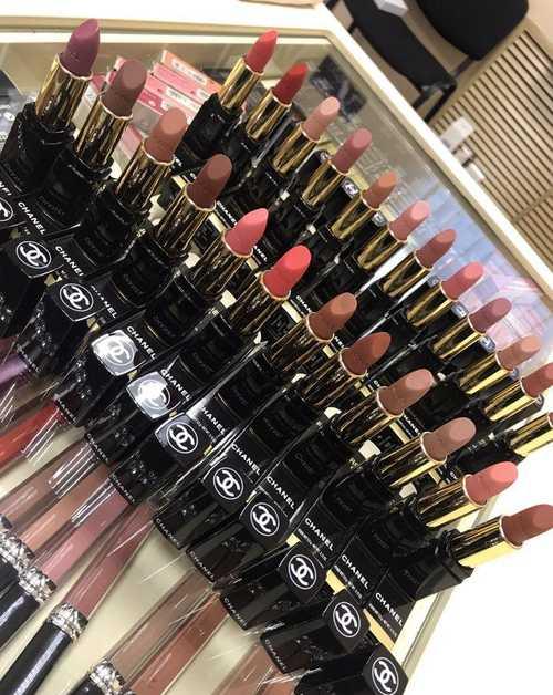 Помада Chanel Rouge Coco