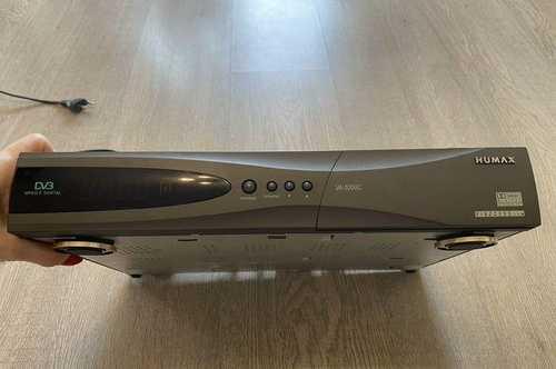 Спутниковый ресивер Humax VA-5200