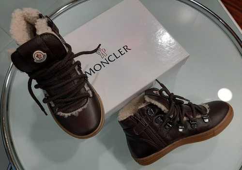 Ботинки Moncler. Оригинал. Новые