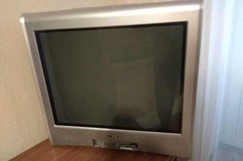 Телевизор Sony Wega Trinitron