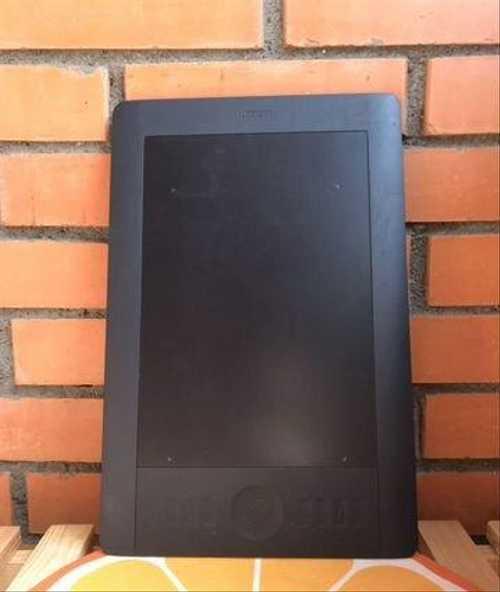 Графический планшет wacom intuos