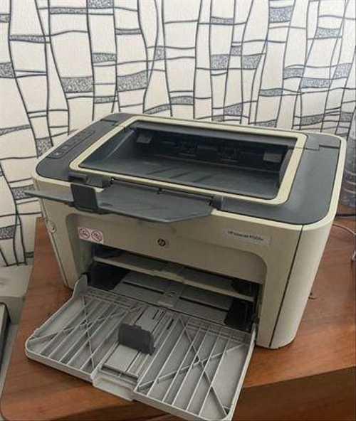 Принтер сетевой HP LaserJet P1505n
