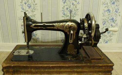 Старинная швейная машинка Haid & Neu