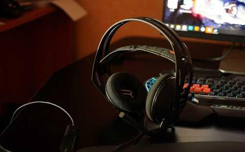 Компьютерная гарнитура Plantronics RIG 500HD