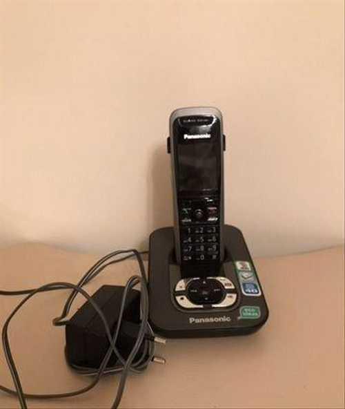 Беспроводной телефон Panasonic KX-TG 8421 RU