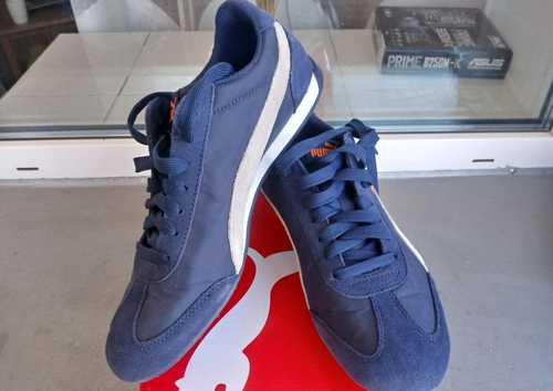 Puma 76 Runner