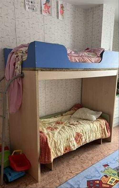 Кровать чердак и кроватка детская