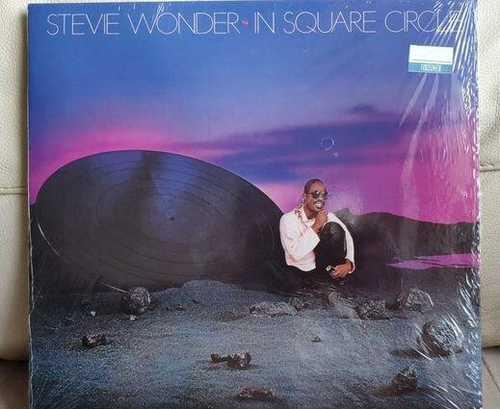 Stevie Wonder - In square circle, 1985
