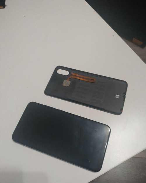 Xiaomi Mi8 64gb (не включается)