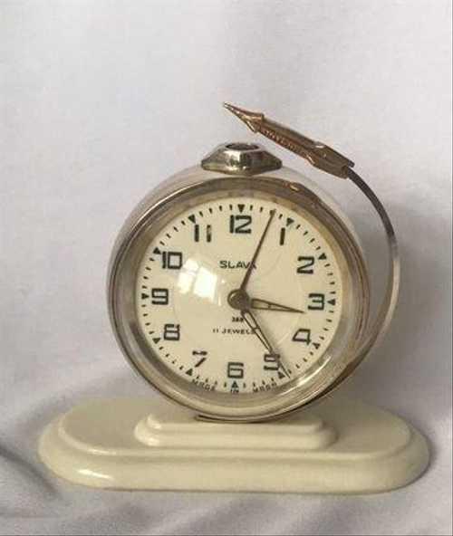 Часы будильник «Слава» СССР