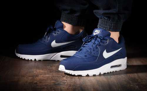 Оригинальные кроссовки Nike