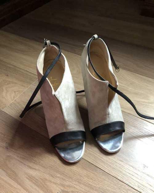 Туфли Christian Louboutin