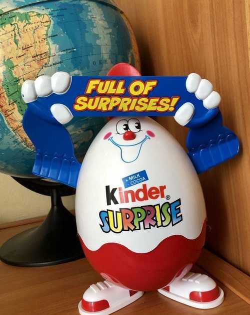 Фигурки M&M's и Kinder Surprise