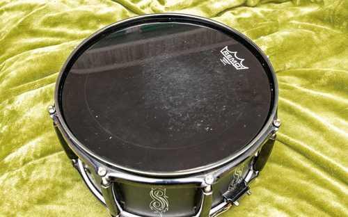 Малый барабан Pearl 13x6,5" Joey Jordison (Сталь)