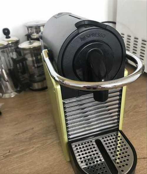 Кофемашина De'Longhi Nespresso Pixie EN 124 S