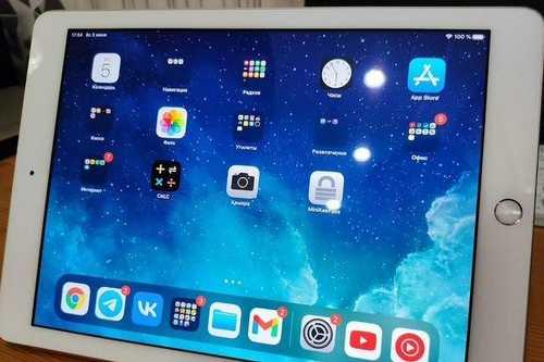 Планшет Apple iPad 2017 32GB Wi-Fi Silver